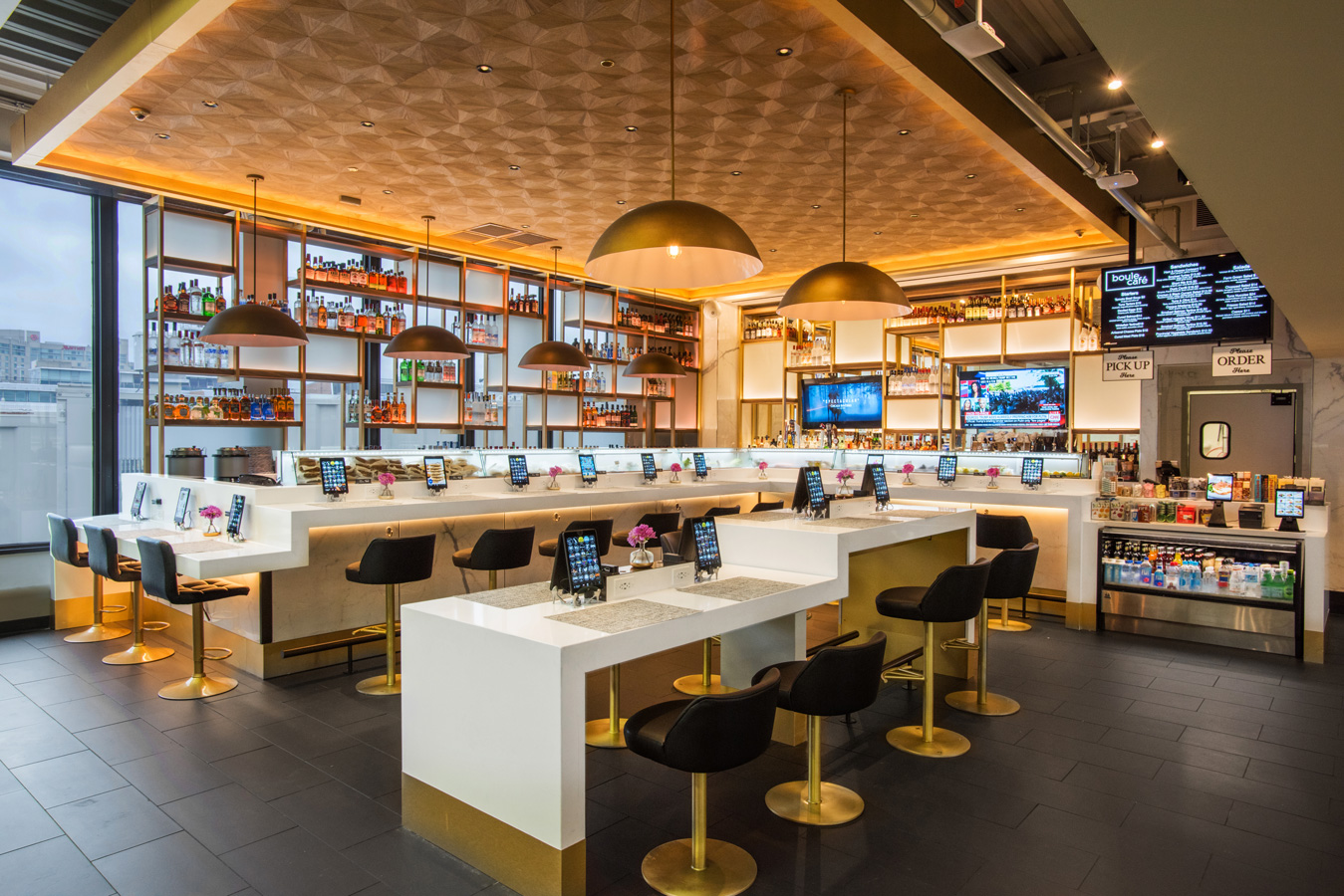 OTG | Philadelphia International Airport – Daroff Design Inc.